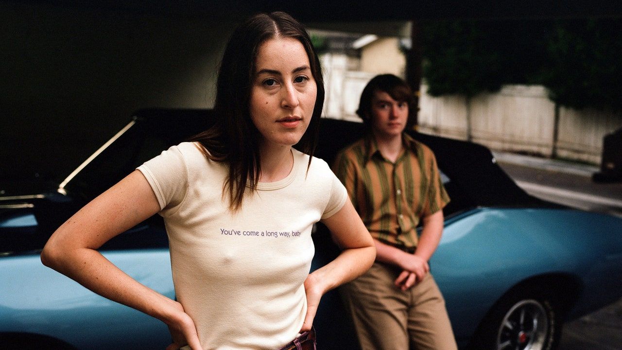 Here's What Makes Licorice Pizza's Soundtrack One of the Best of 2021 Here's What Makes Licorice Pizza's Soundtrack One of the Best of 2021