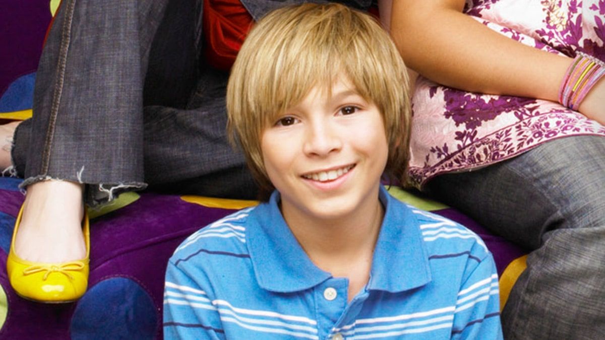 Here’s Where the Cast of Zoey 101 is Today