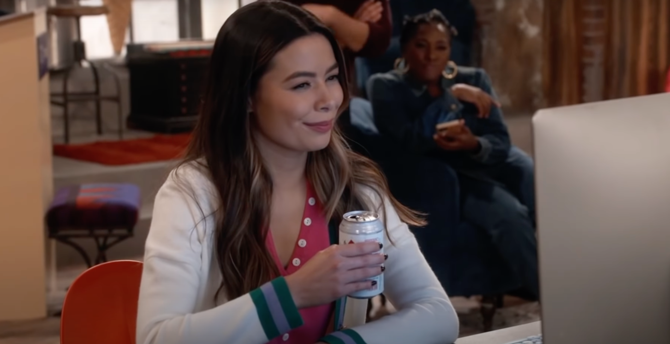 How the New iCarly Compares to the Original