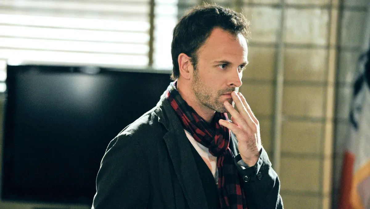 Jonny Lee Miller's 9 Best Performances, Ranked
