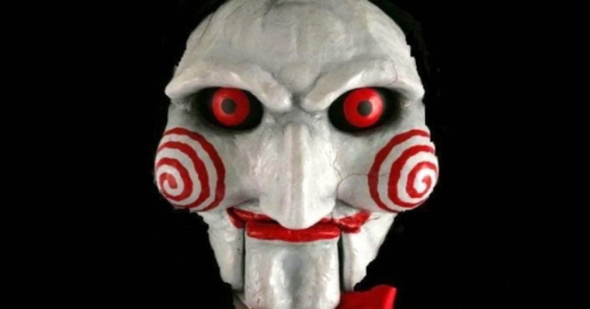 Jigsaw and saw store