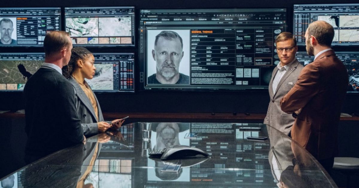 Last Light Review: Matthew Fox Stars in Apocalyptic Peacock Miniseries