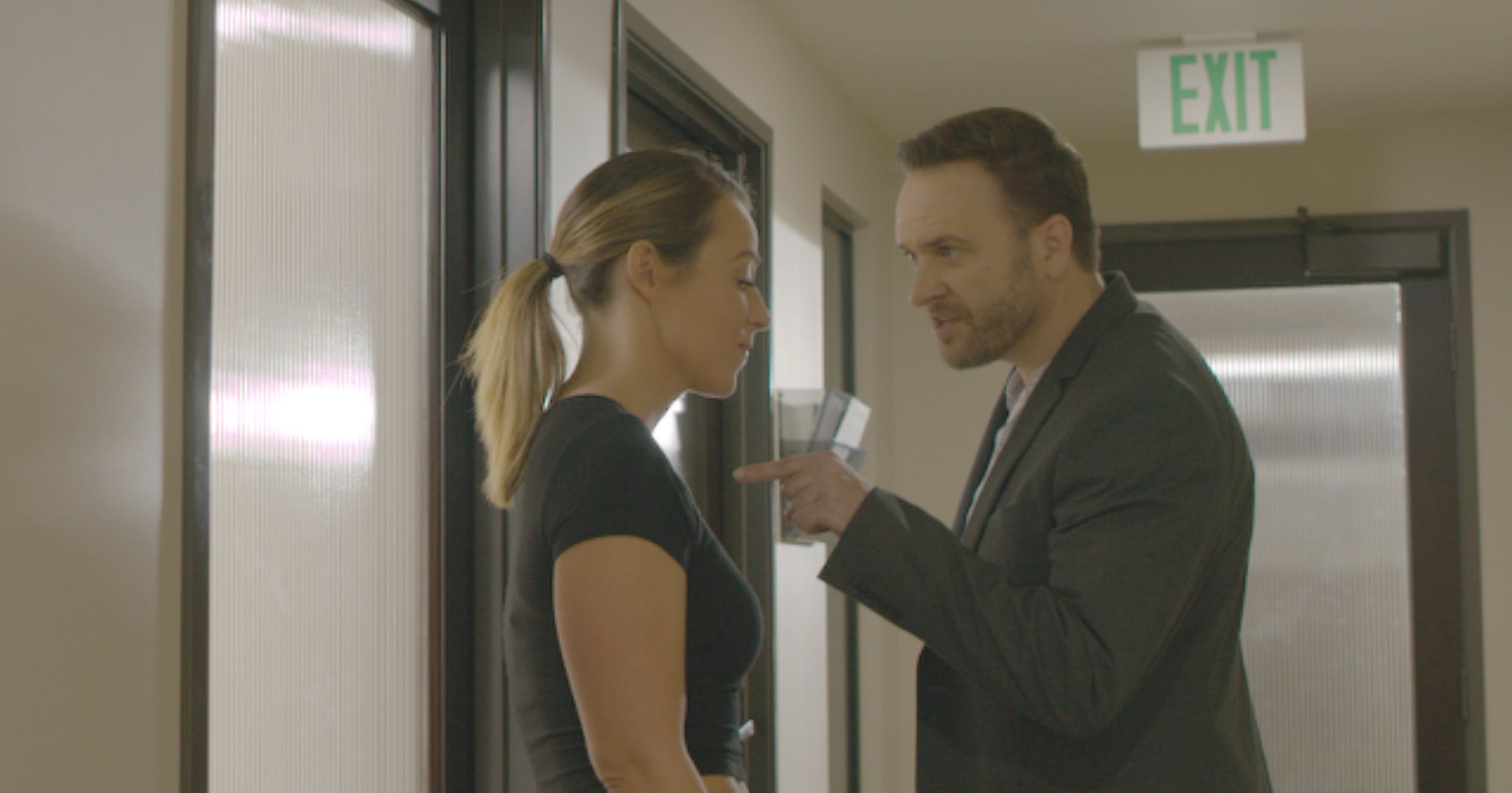 Exclusive: The Charisma Killers Images Reveal First Look at Jessica ...