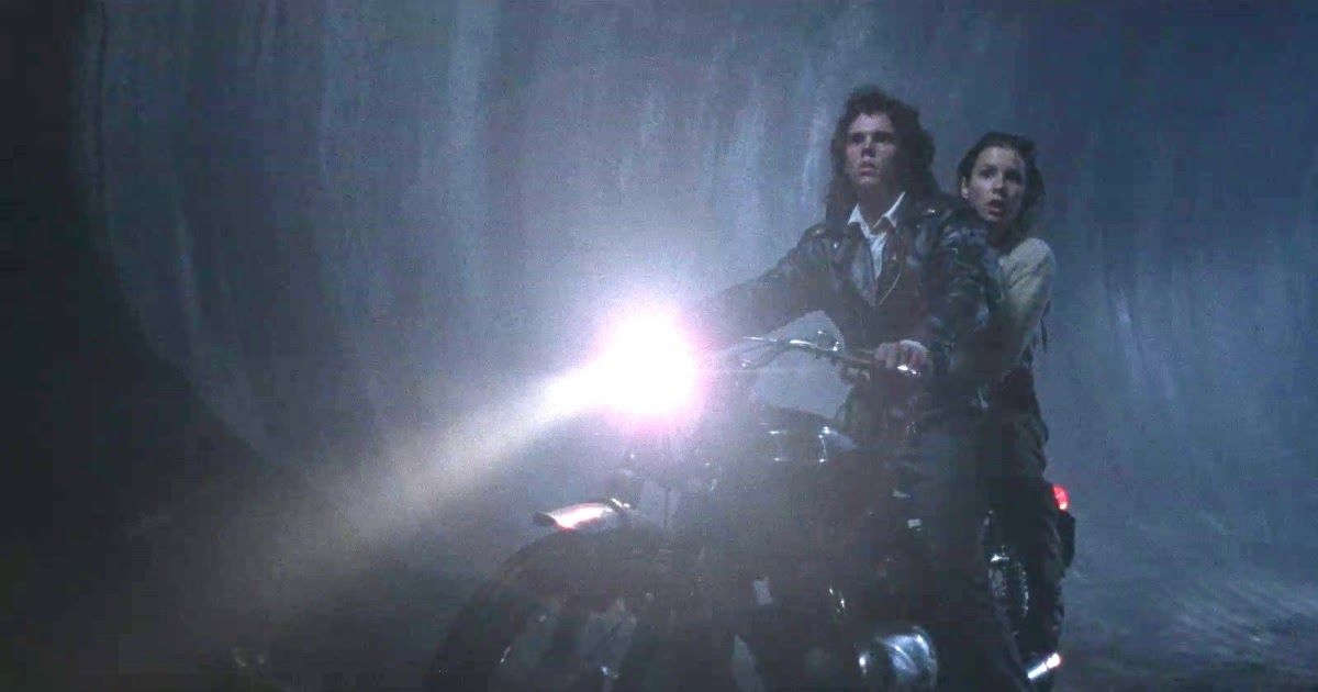 Why The Blob (1988) is One of the Best Horror Remakes Ever