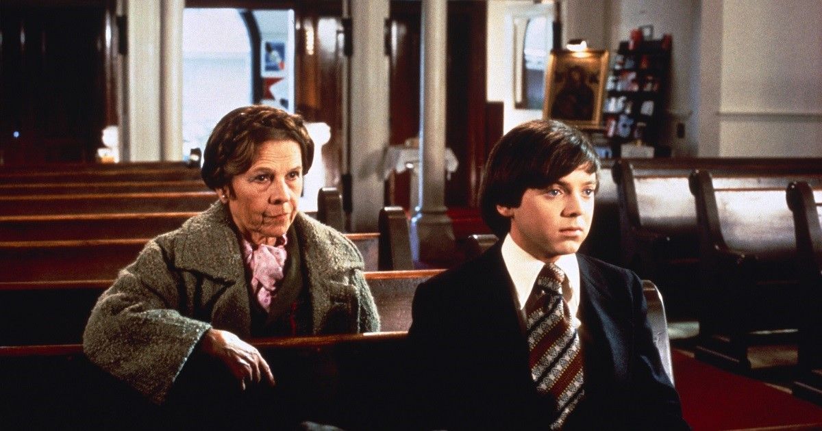 Harold and Maude 50 Years Later May Be the Best Love Story For People ...