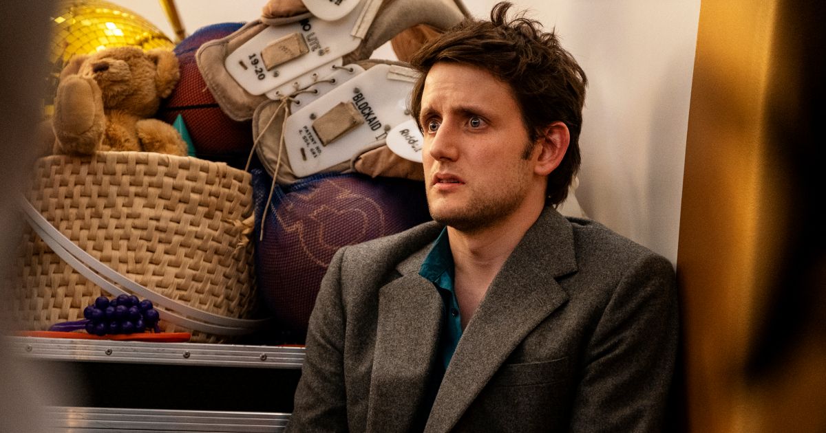 Avenue 5 Hilariously Captures Human Stupidity Better Than Almost Any ...