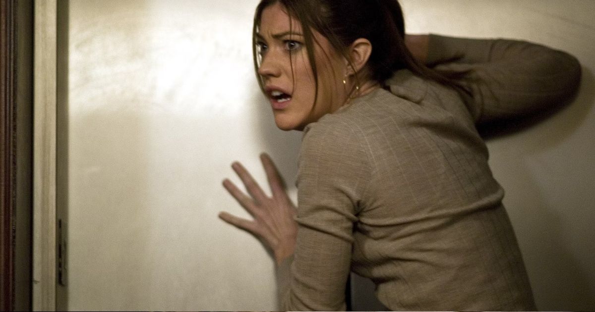 25 Horror Movies That Tricked People into Thinking They Were Real