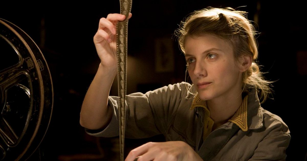 The 10 Finest Performances From American War Movies