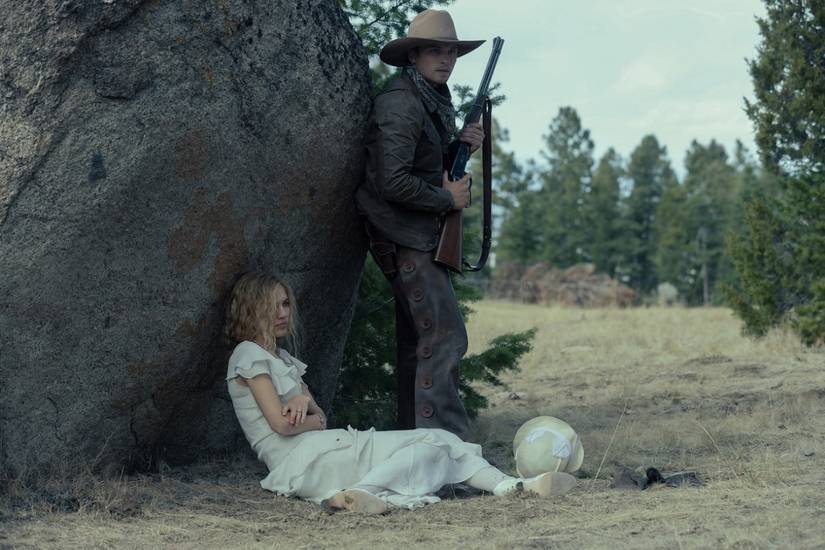 1923's Michelle Randolph Discusses Working With Helen Mirren, Elizabeth ...