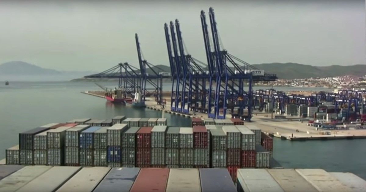 This Movie Is Literally Five Weeks Long, and It's Brilliant