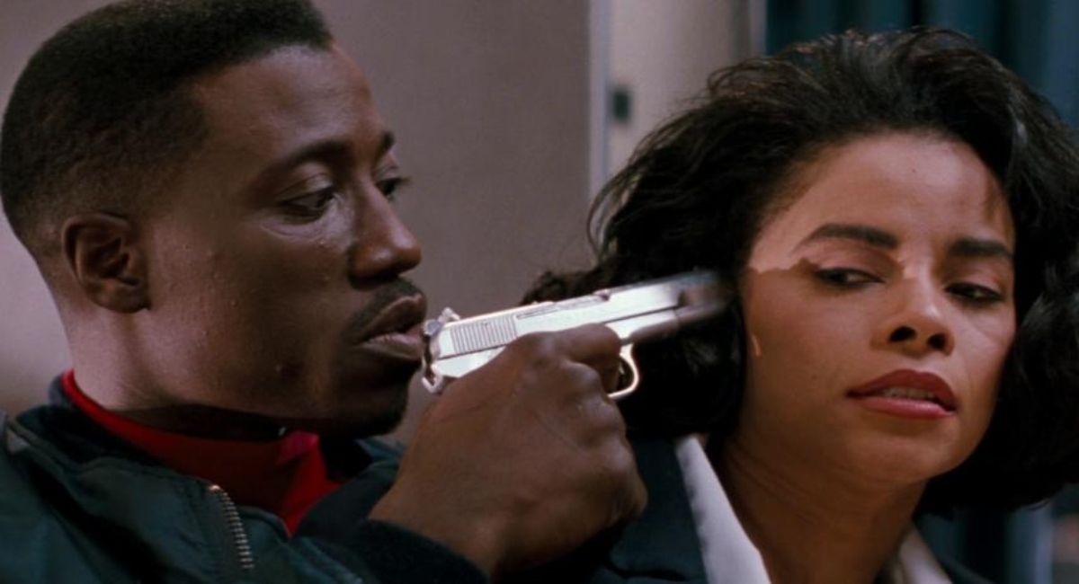Best Movies Set on a Plane, Ranked