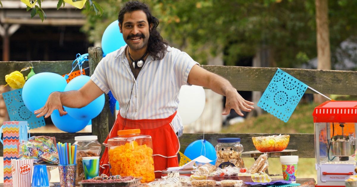 Exclusive Trailer for Upcoming Comedy Going Nowhere Finds a Film Crew ...