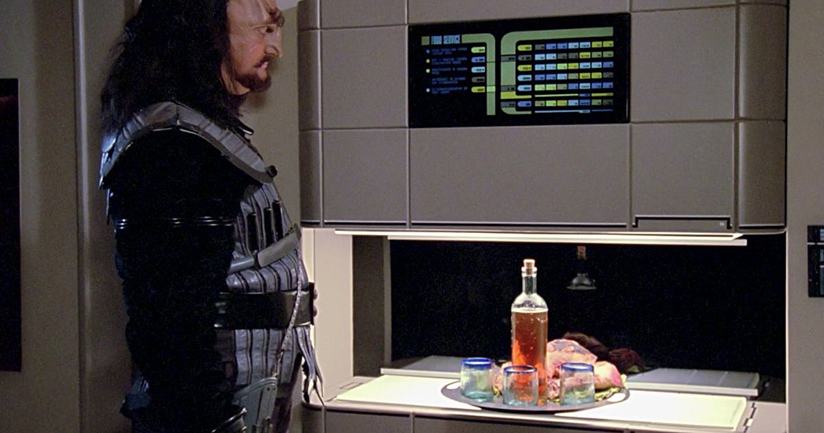 21 Ways Star Trek Predicted the Future