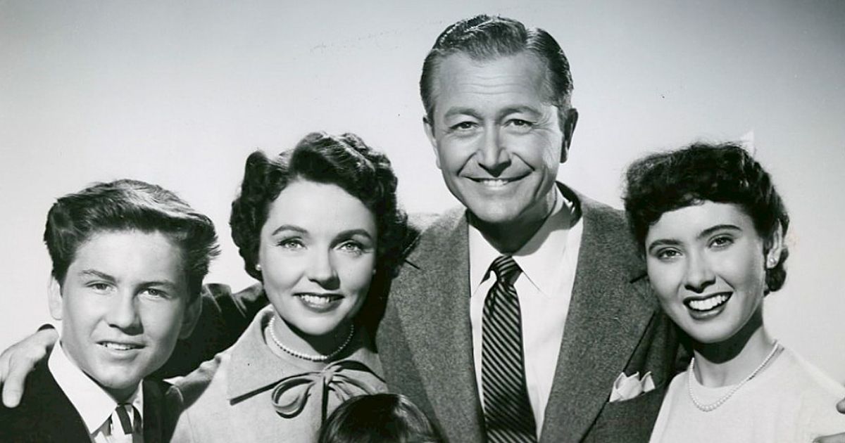 15 TV Shows That Were Popular in the '50s