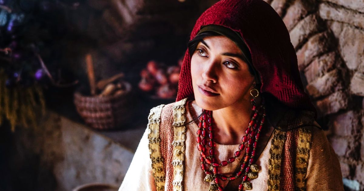 Best Yasmine Al-Bustami Performances, Ranked