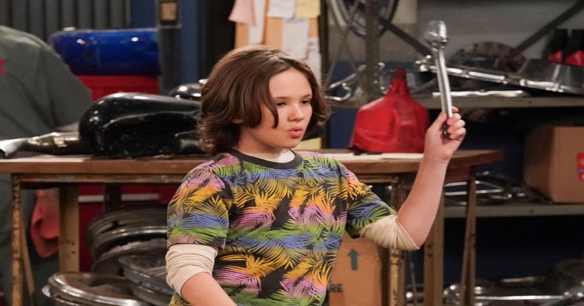 The Neighborhood Cast and Character Guide