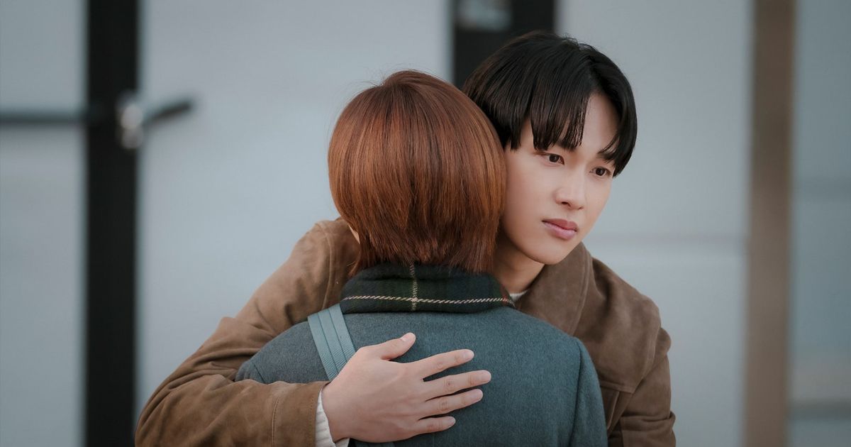 20 Common K-Drama Tropes