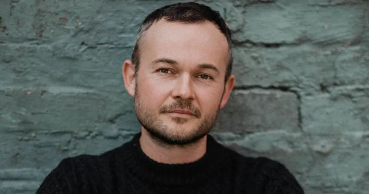 The Royal Hotel Cast and Character Guide