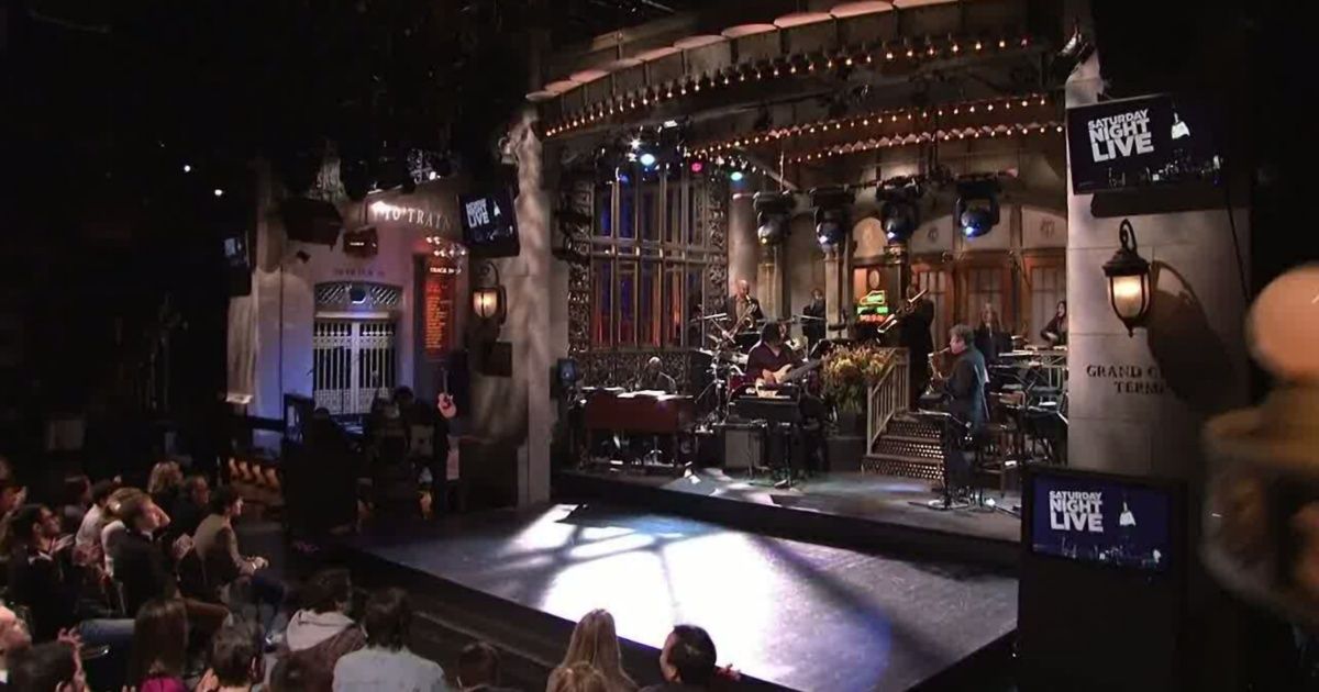 10 Funniest ‘90s SNL Episodes