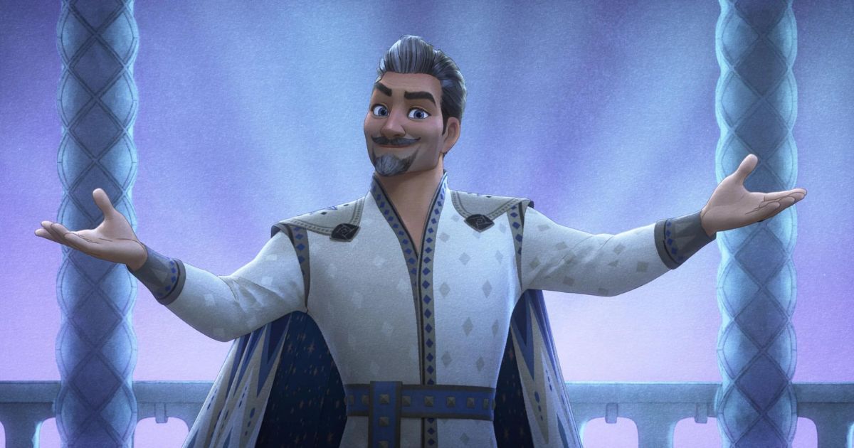 Chris Pine Talks Playing a Disney Villain in Wish and Breaking Out His ...