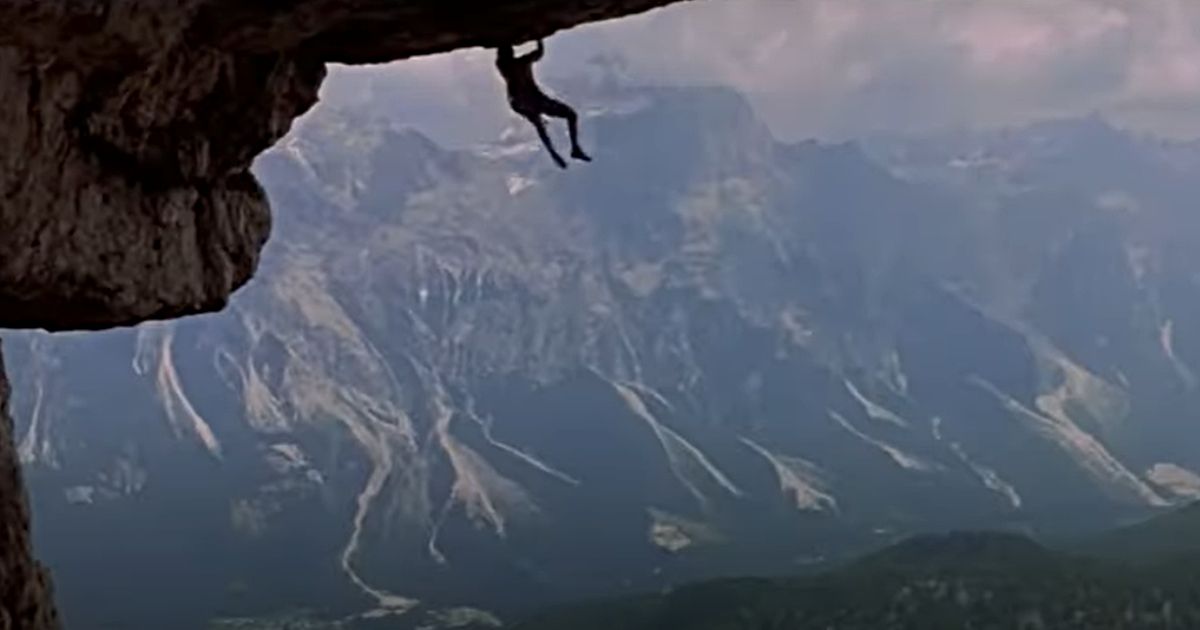 11 Greatest Opening Movie Scenes of the 1990s