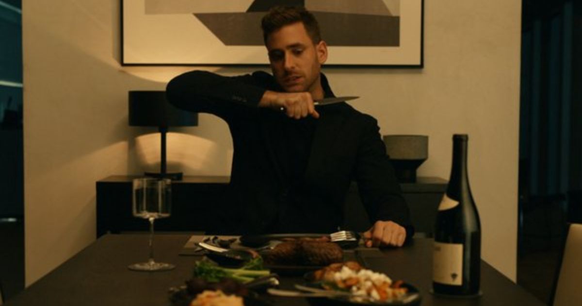 15 Horror Movie Characters That Totally Get What They Deserve