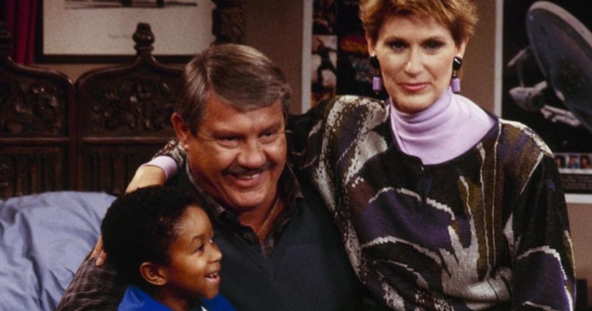 10 Sitcom Couples Who Were Married in Real Life