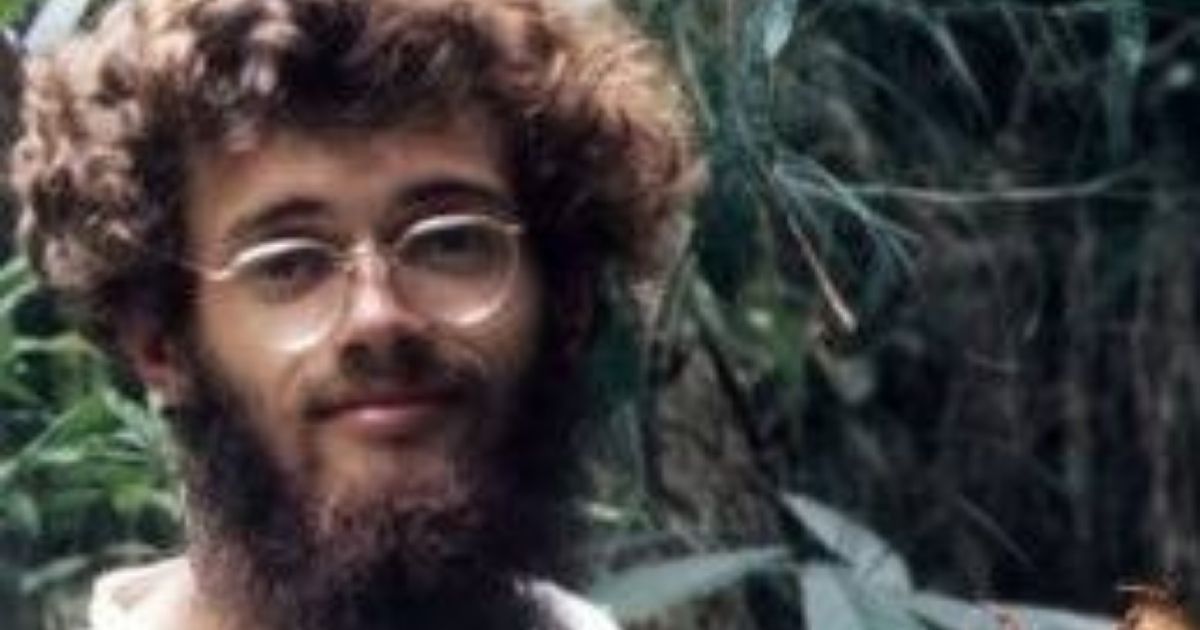 The Fake Rumor that Jim Carrey Was Playing Terence McKenna in a Movie ...