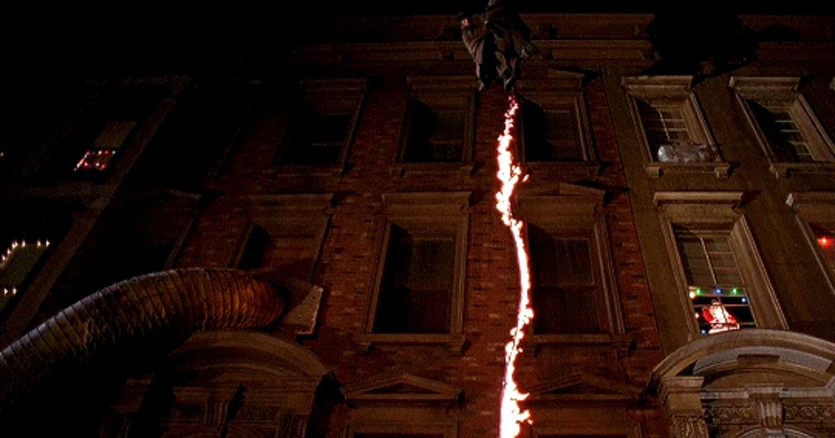 Every time Marv and Harry Should Have Died from Kevin's Pranks in the ...