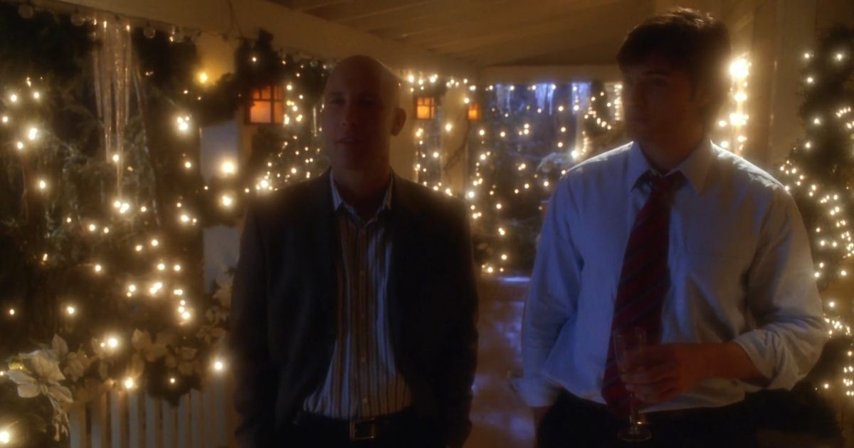 The Best Superhero Movies and TV Episodes to Watch During the Holidays