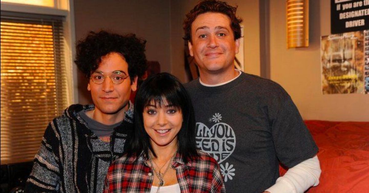 How Every Main Character in How I Met Your Mother First Met Each Other