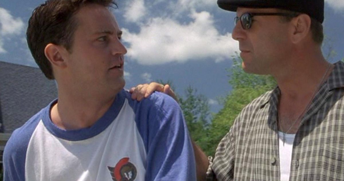 Why The Whole Nine Yards Is an Underrated Matthew Perry Rom-Com