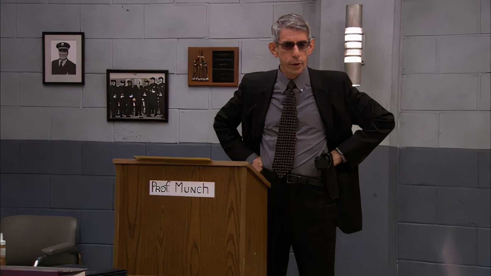 The John Munch Universe: How 1 Character Ties 7 TV Shows Together