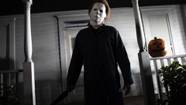 Halloween s Michael Myers Strikes A Pose With Michael Keaton On