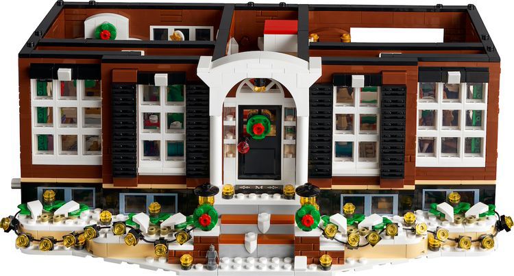 Home Alone LEGO Set Arrives Just in Time for the Holiday Season