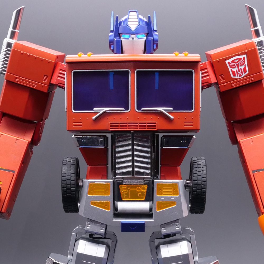 Transformers Auto-Converting, Voice-Activated Optimus Prime Robot ...