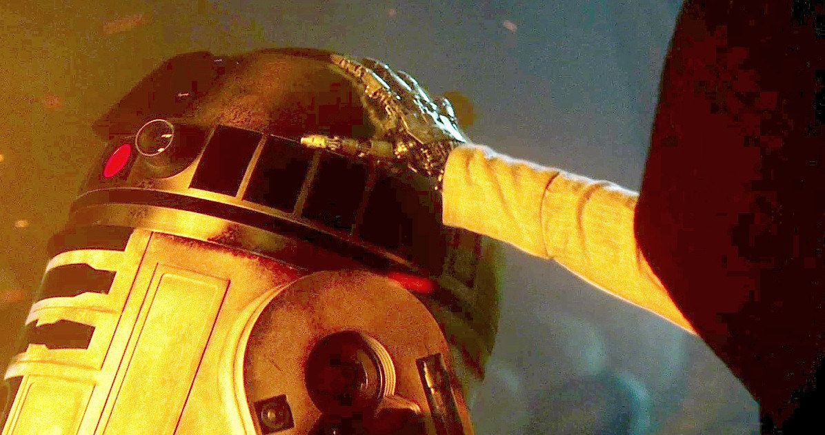 R2-D2's Role in Star Wars: The Force Awakens Explained
