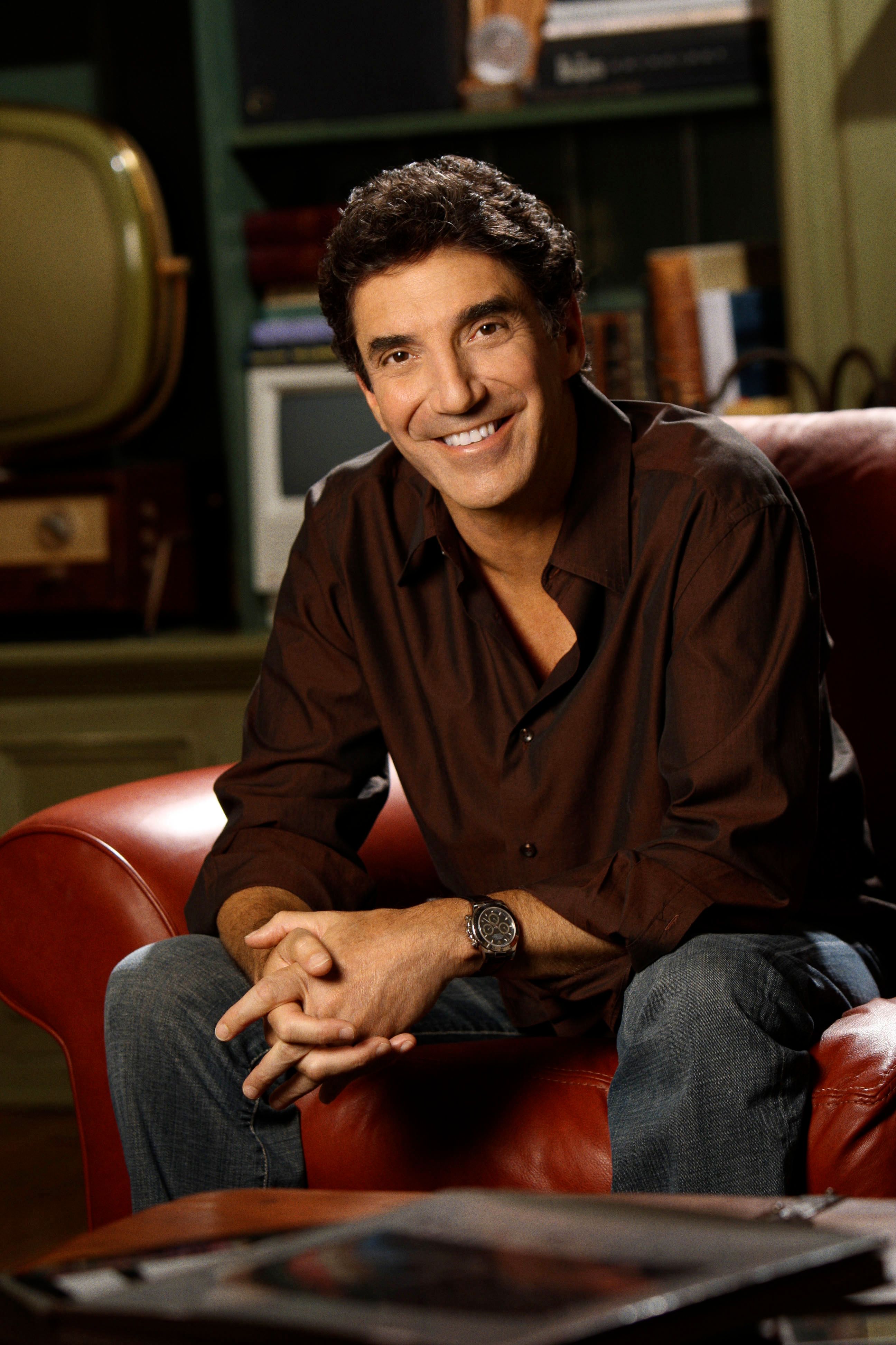 Chuck Lorre Signs Exclusive 4 Year Deal with Warner Bros. Television