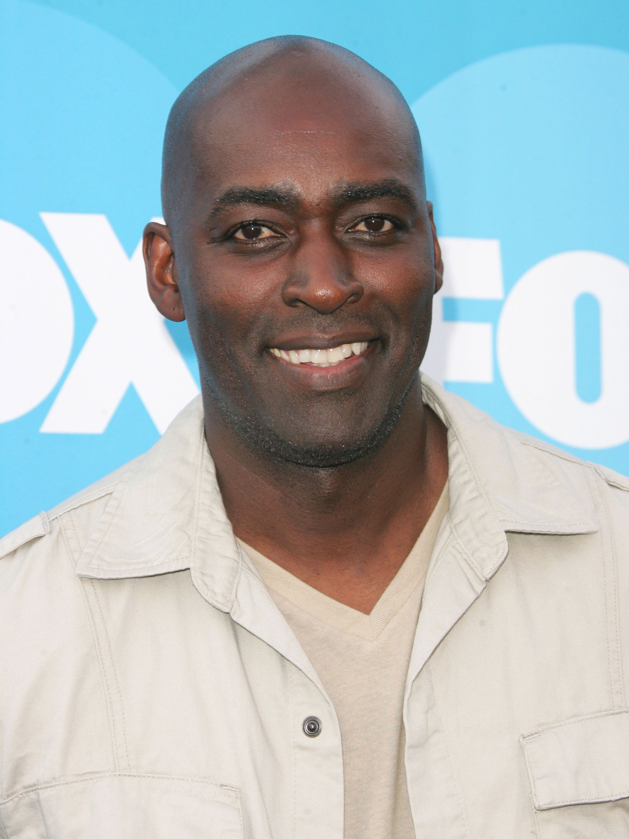 This 'The White Lotus' Actor Had His Breakout Role in a Police Procedural