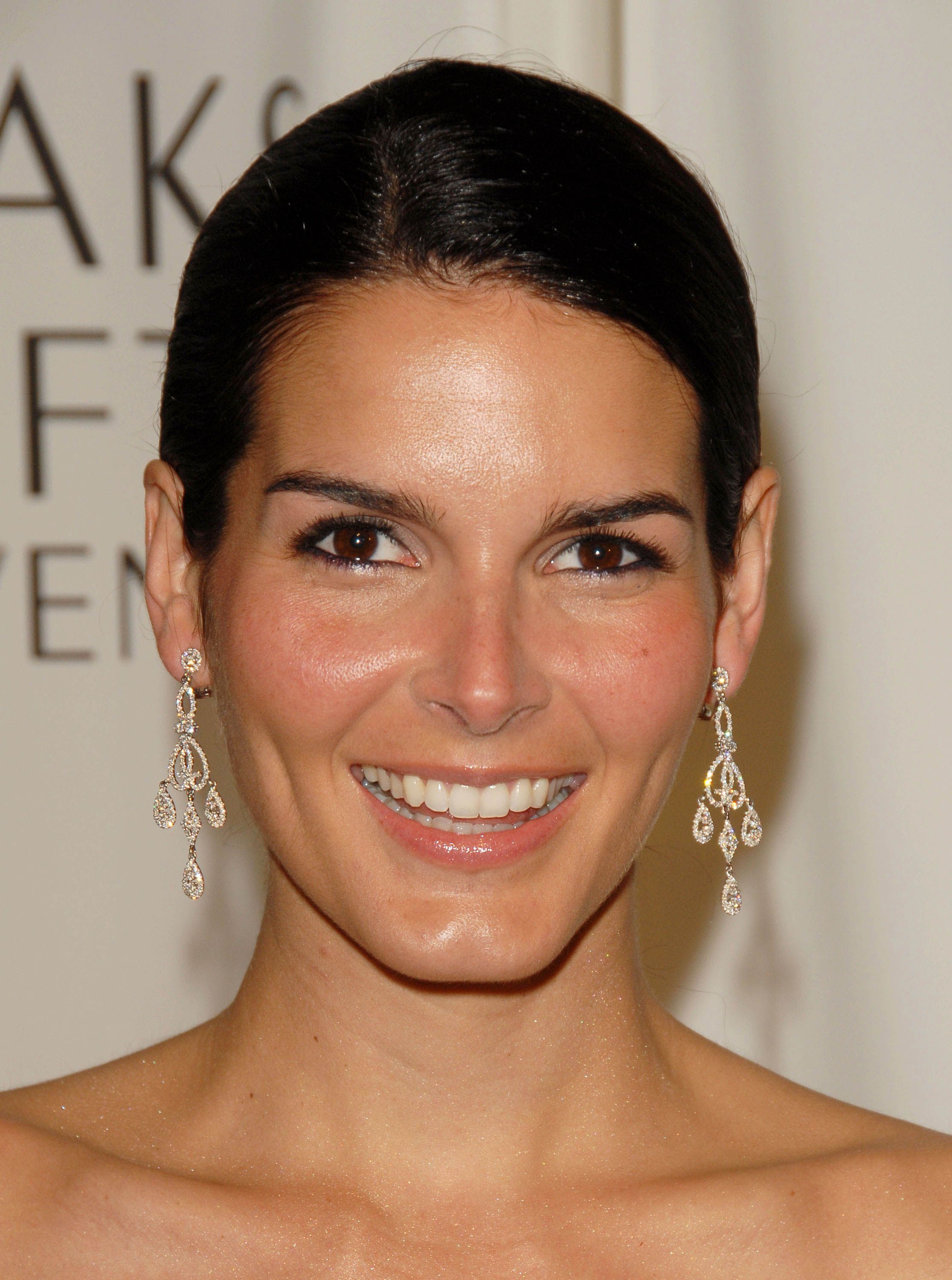 20 Detective TV Series Based On Crime Novels