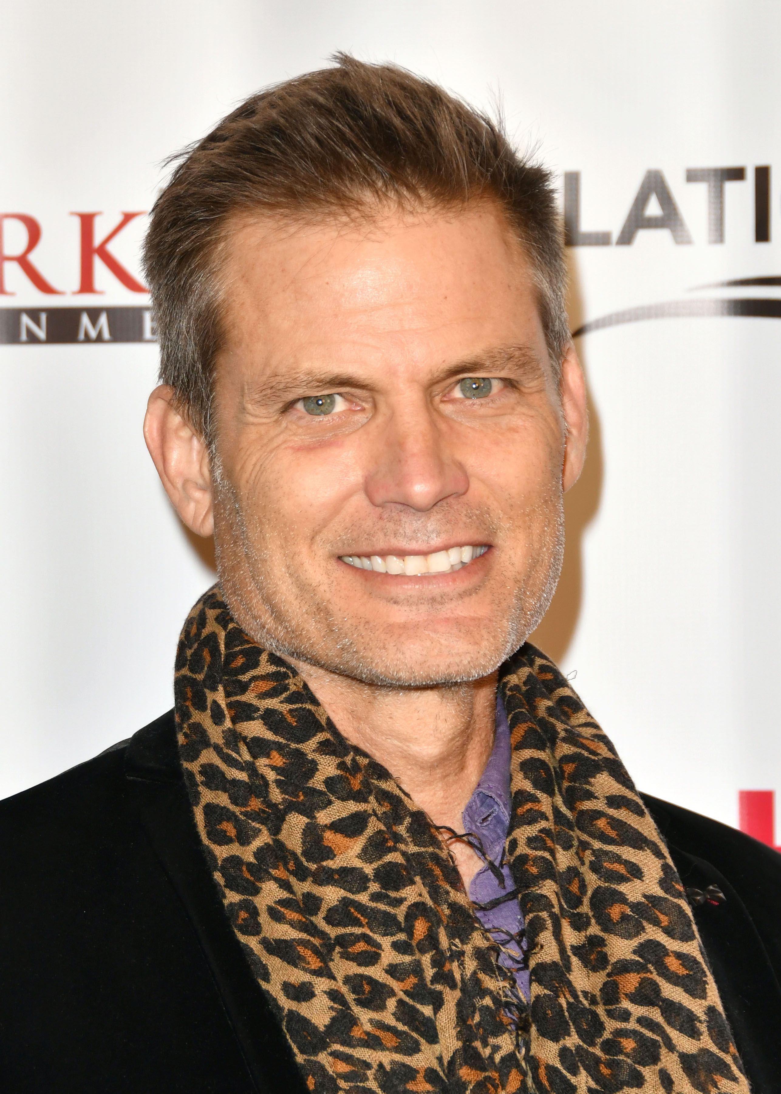 'Guns of Redemption' Review | A Western Redeemed by Its Cast