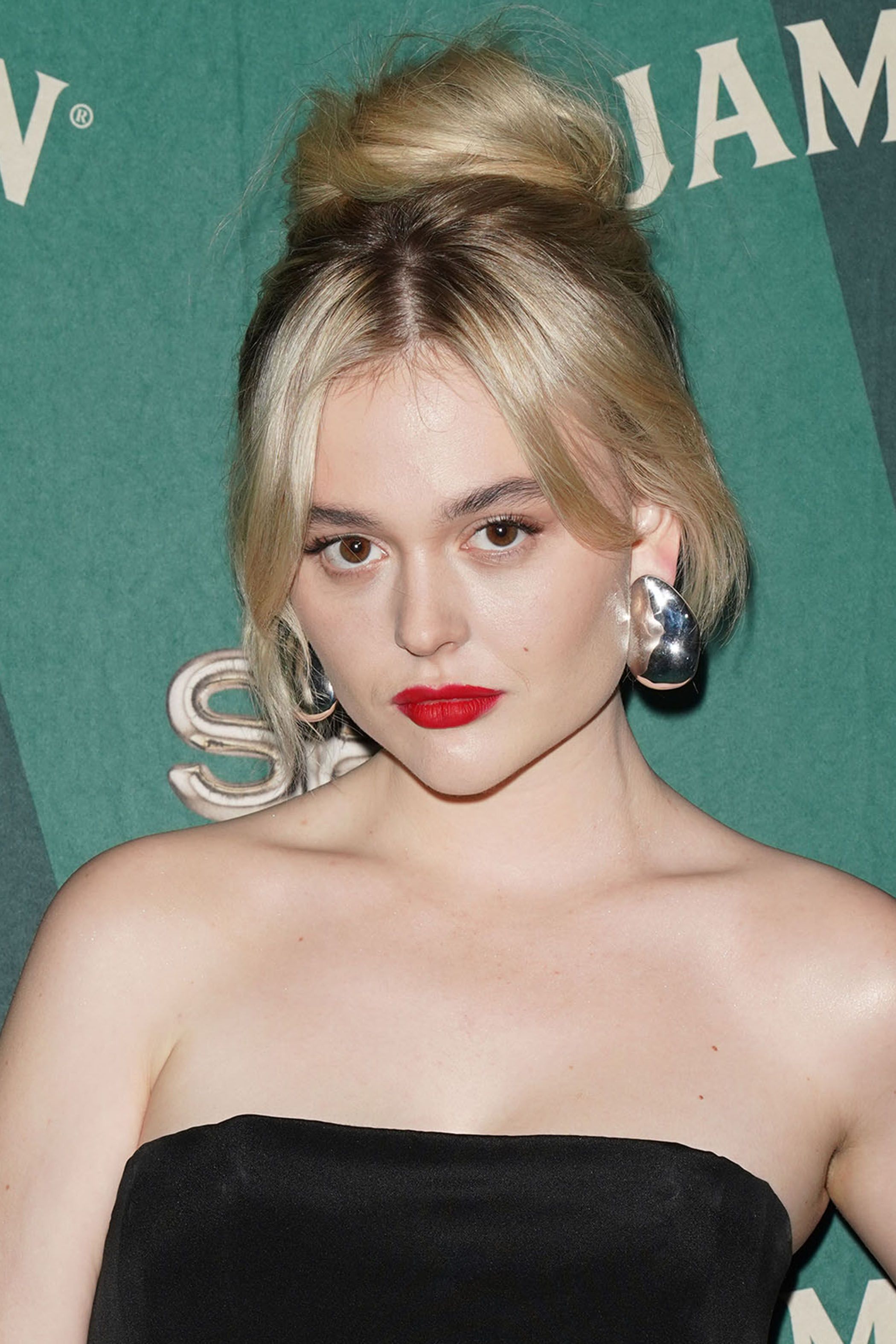 Hidden (2015) Ending, Explained: What Are the Breathers?